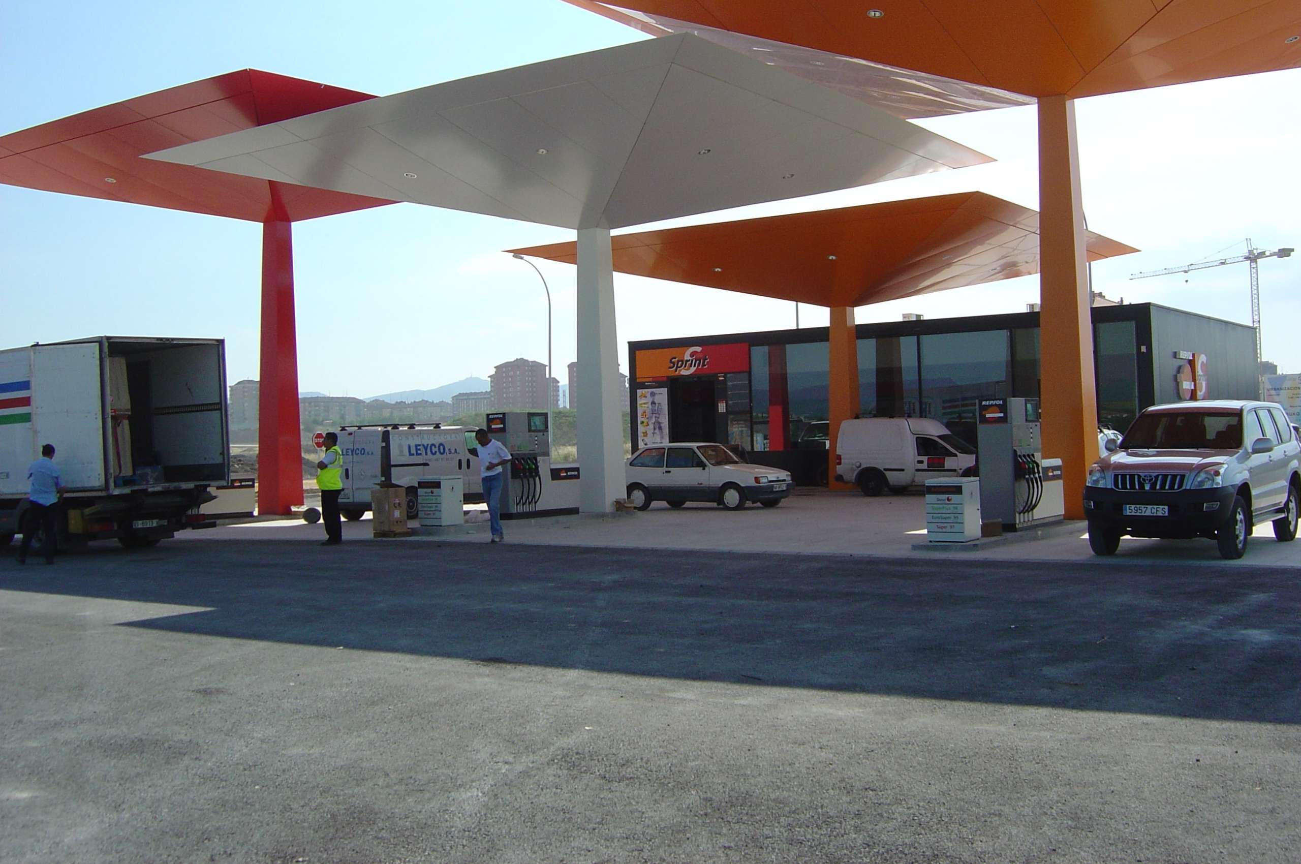Estación de servicio de Repsol (Vitoria) - Leyco